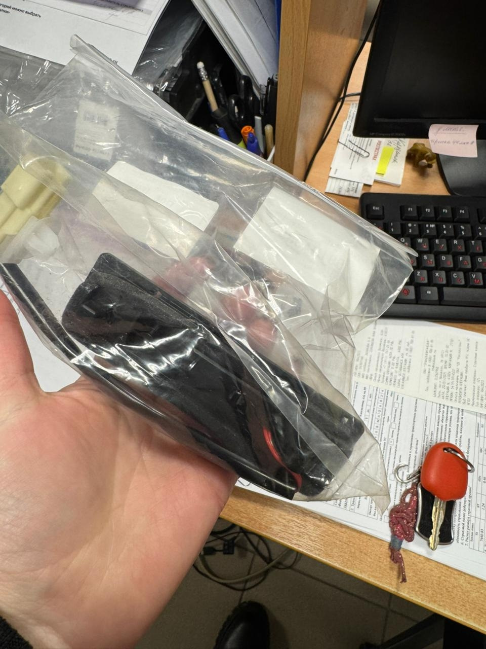 Новая кнопка багажника — Mitsubishi ASX, 1,8 л, 2014 года | электроника ...