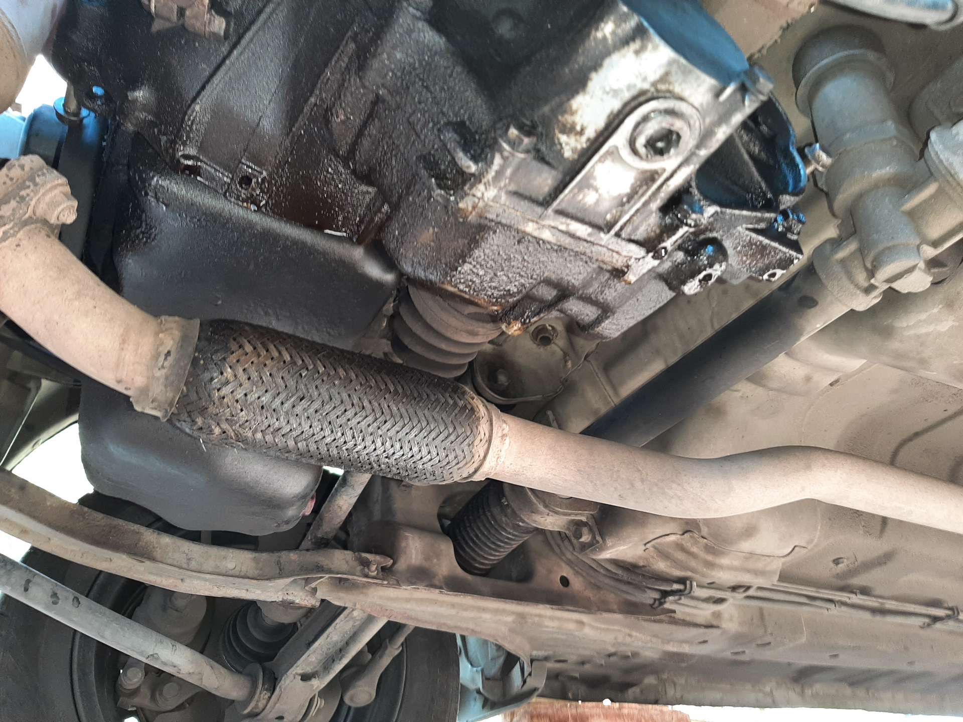 Снятие кпп, замена сальника, потшипника, сцепления, вилки, масел ...