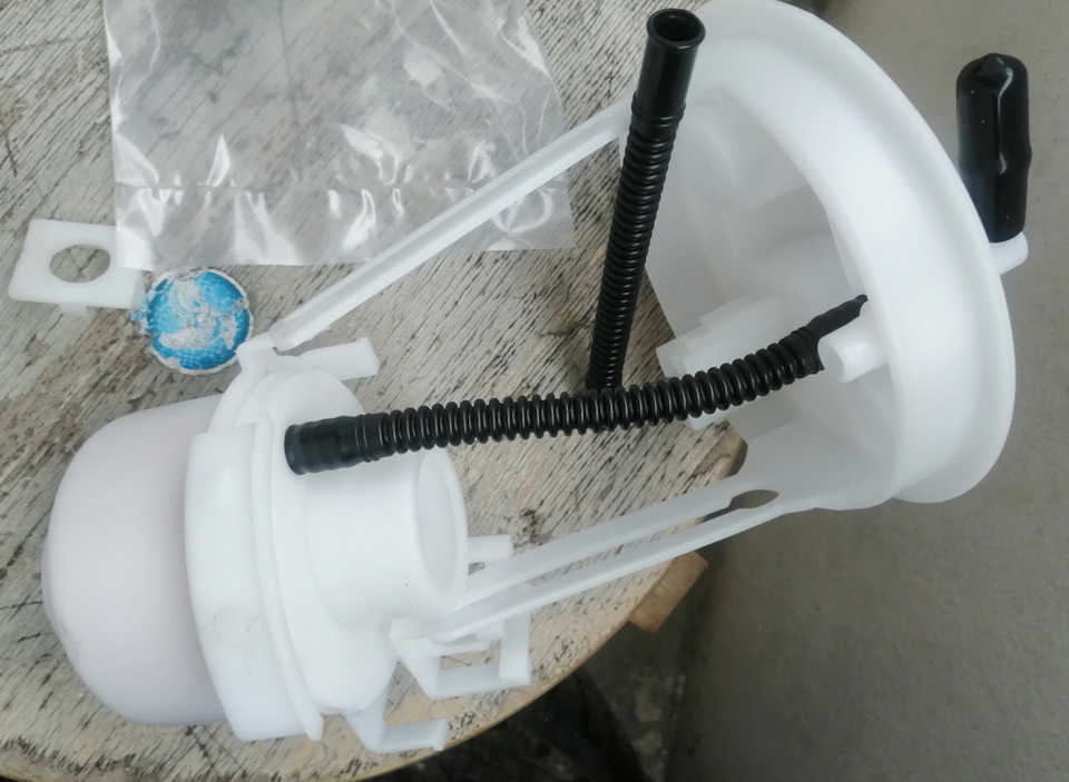 LF171335ZD AISAN Насос топливный MAZDA 6 / LF171335ZA Mitsubishi ...