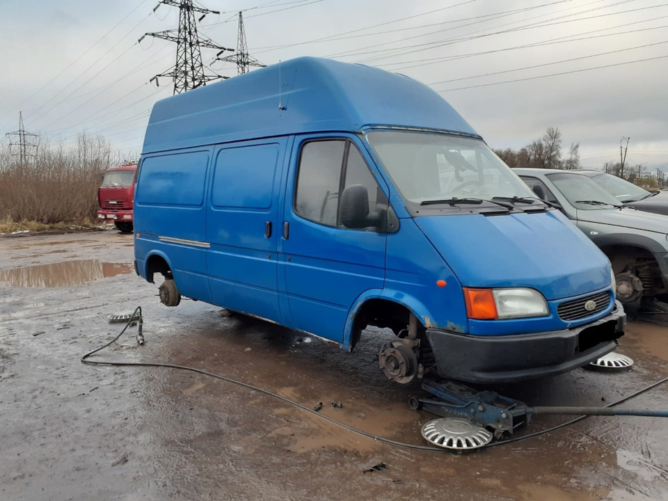 [16] Зима Nokian Hakkapeliitta C3 215/65 R15С — Ford Transit (4G), 2,5 ...