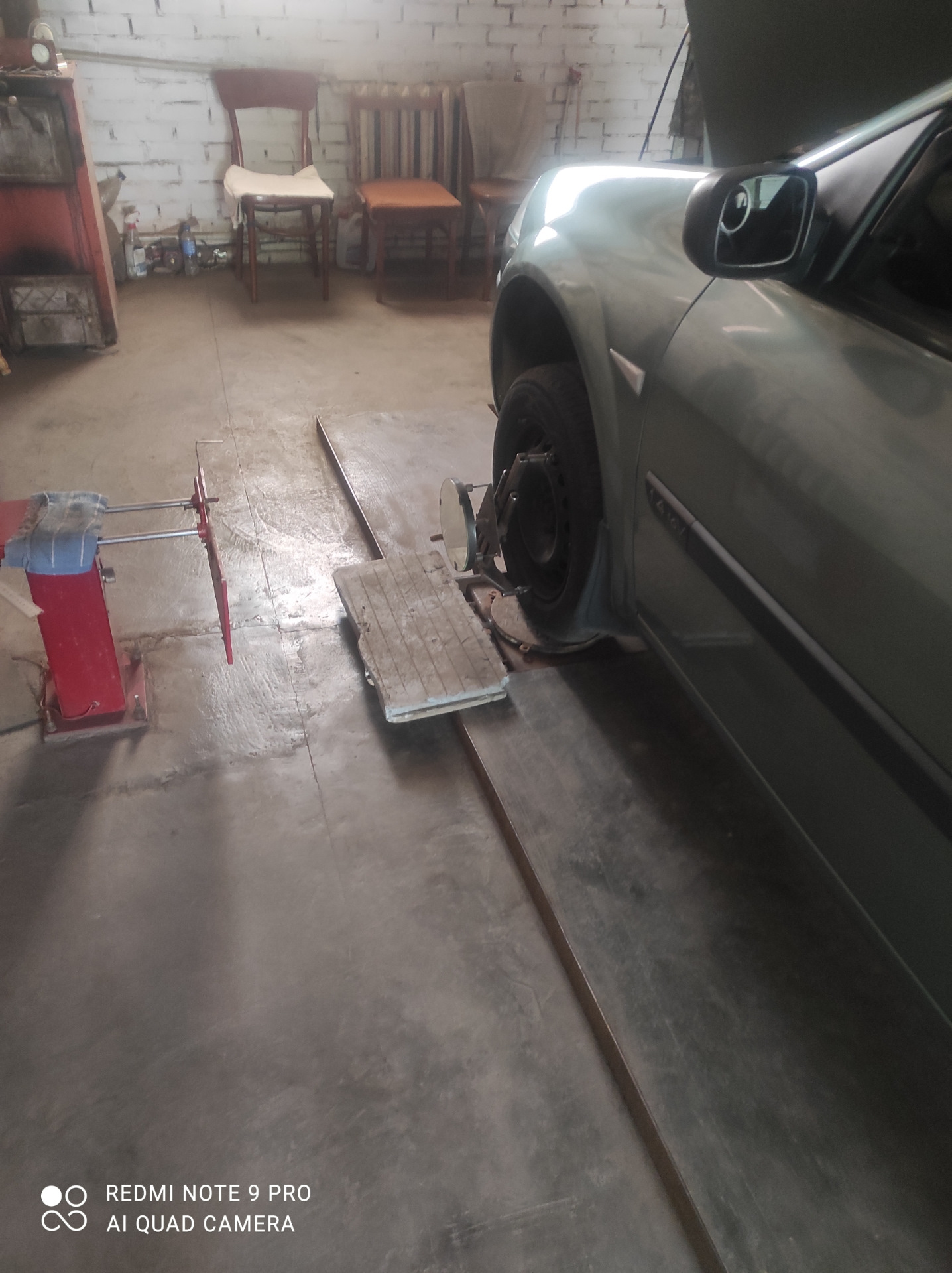 Стійки и пружини — Renault Megane II, 1,4 л, 2004 года | запчасти | DRIVE2