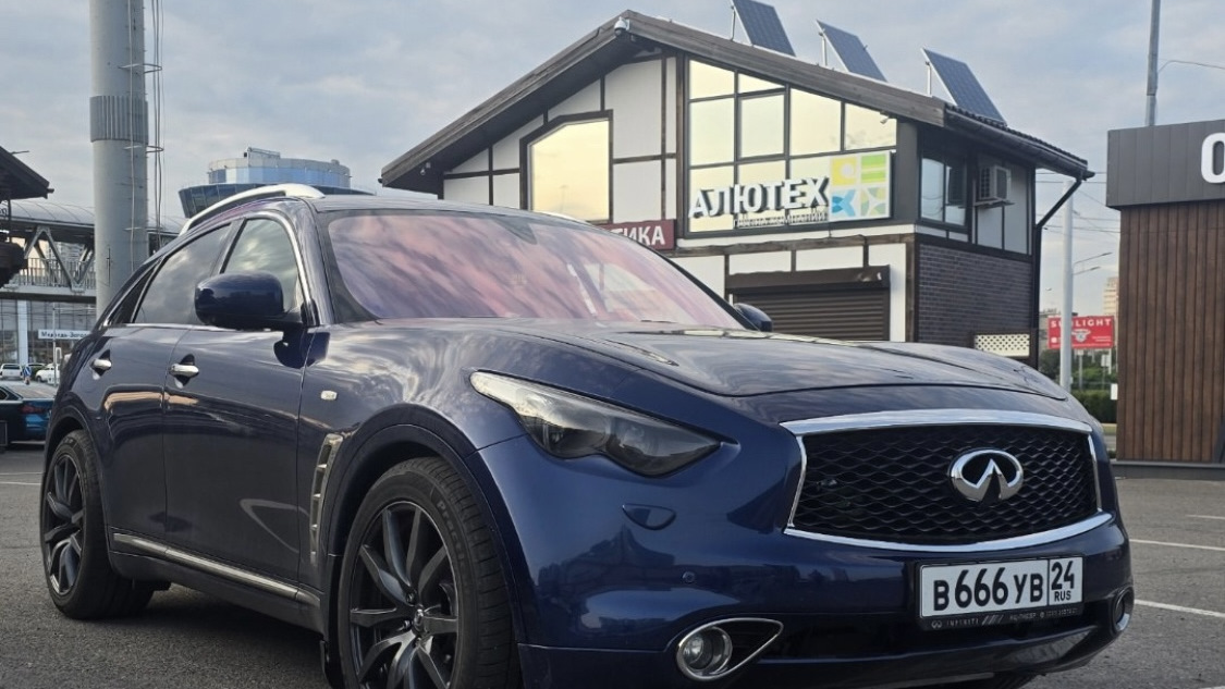 Infiniti FX (2G) 3.7 бензиновый 2012 | 37s 666 на DRIVE2