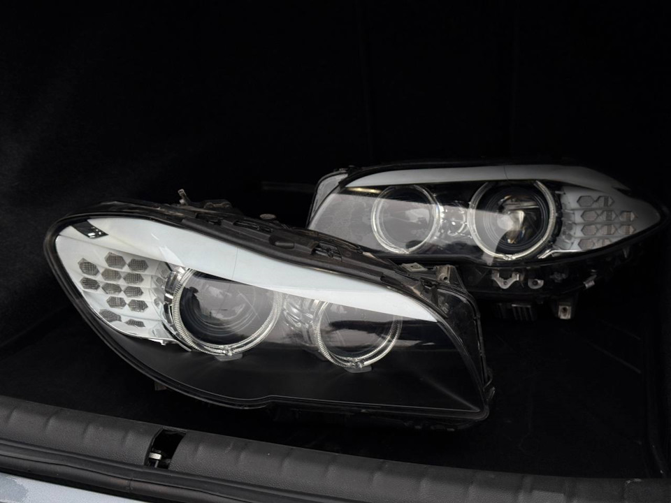 фары ксенон в сборе на BMW 5 series (F10). Б/у | 500 $ в городе Минск ...