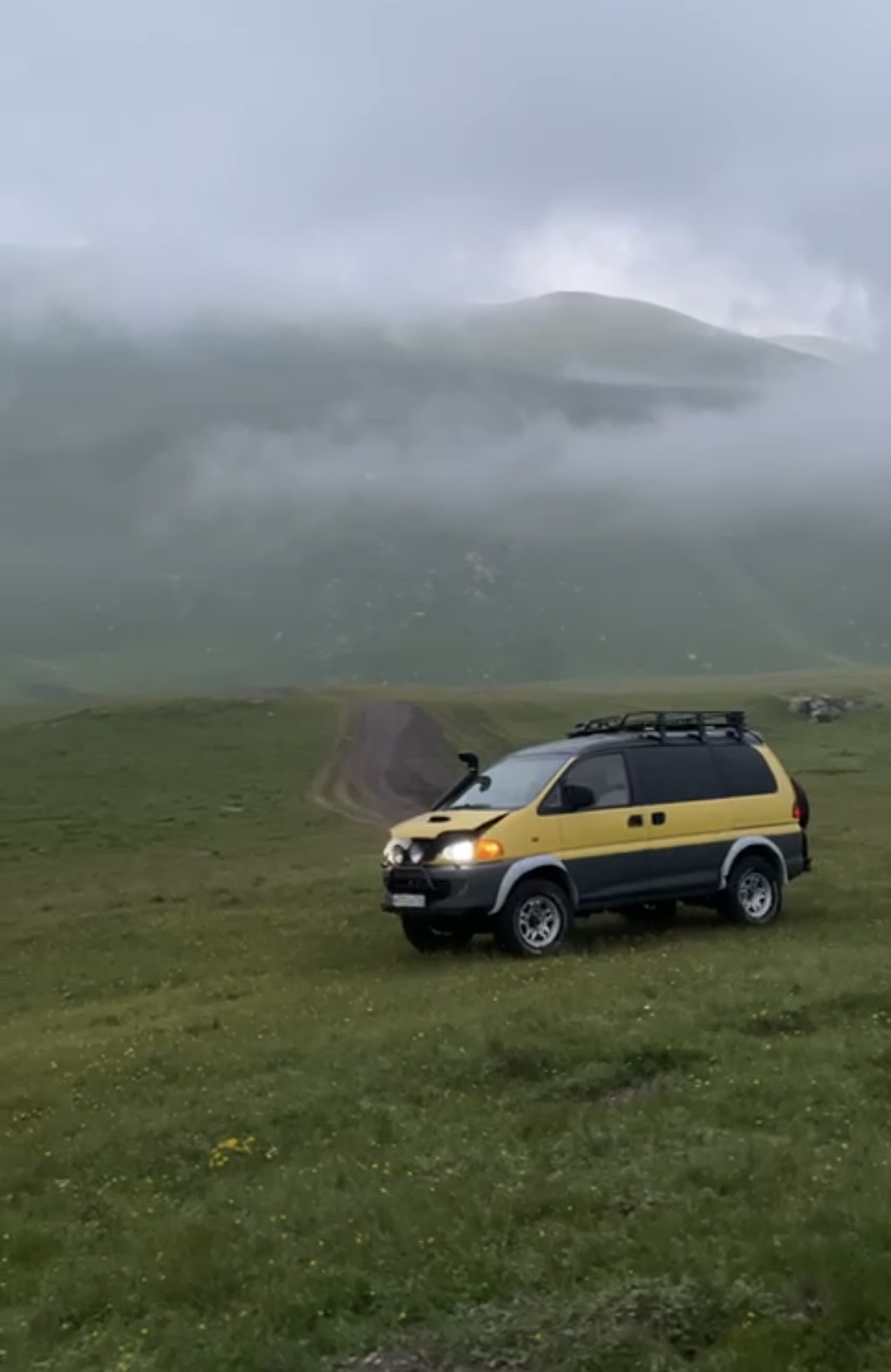 2400м над уровнем моря Джилы-Су (греемся/мысли/советы) — Mitsubishi Delica (L400), 2,8 л, 1994 ...