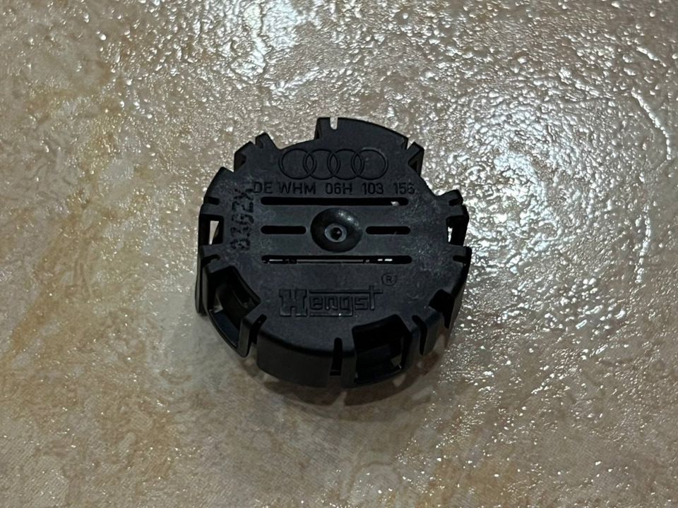 06H103156 Клапан обратный VAG | Запчасти на DRIVE2