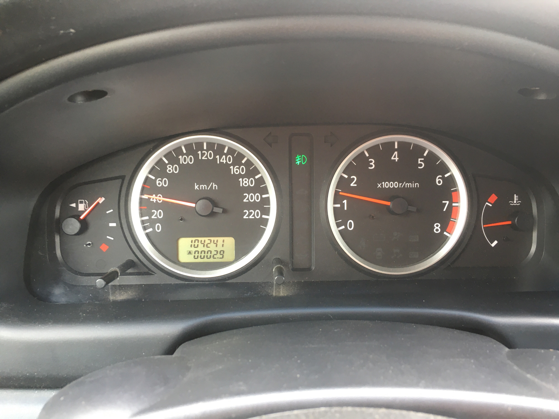 Беременный мужик — Nissan Almera II (N16), 1,8 л, 2006 года | своими ...