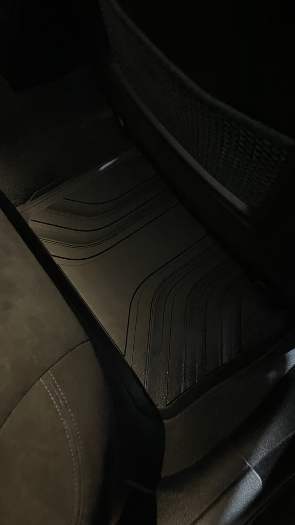 #2. Всепогодный комплект ковриков. — BMW 4 series Gran Coupe (F36), 2 л ...