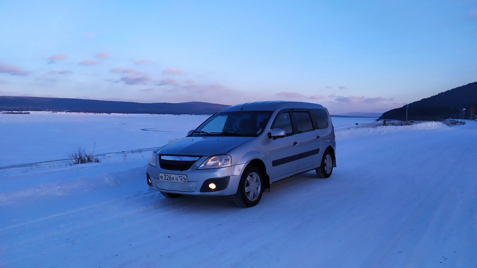 А у нас скоро, крещенские;) — Lada Ларгус, 1,6 л, 2012 года ...