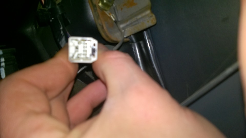 Подсветка бардачка Ниссан Альмера Н16 — Nissan Almera II (N16), 1,5 л ...