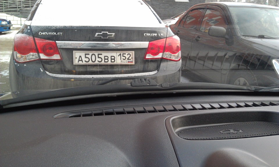 Зимние щетки стеклоочистителя — Lada Гранта (1G), 1,6 л, 2014 года ...