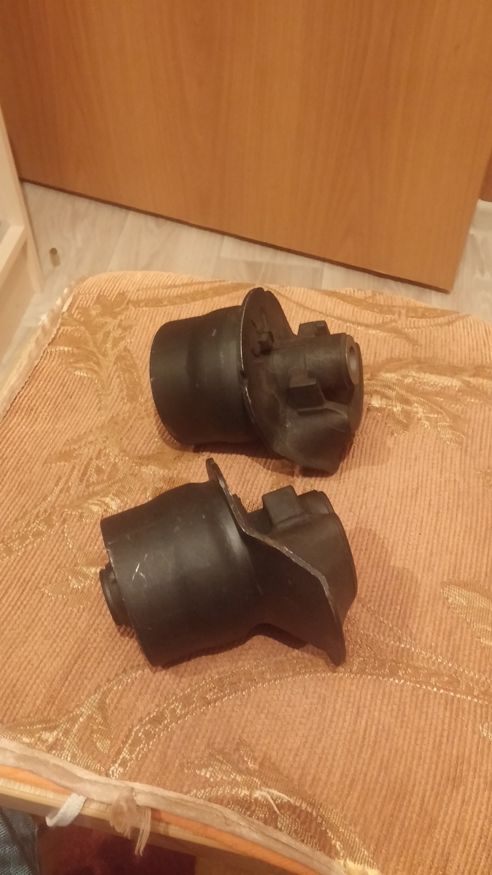 ВСЁ, ВСЁ, ЧТО НАЖИЛ НЕПОСИЛЬНЫМ ТРУДОМ… 1 — Toyota Corolla (120), 1,6 л ...