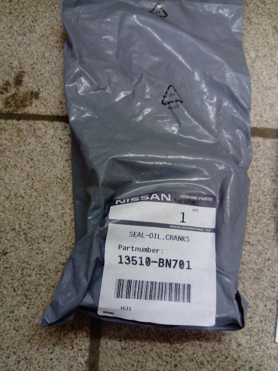 13510BN701 САЛЬНИК ДВИГАТЕЛЯ NISSAN NISSAN INFINITI | Запчасти на DRIVE2