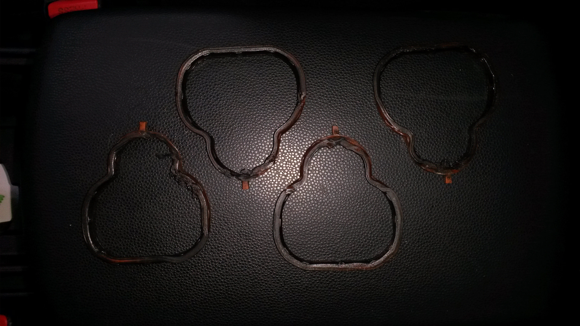 Ошибка P2187 — чистка ДМРВ и замена прокладок впускного коллектора ...