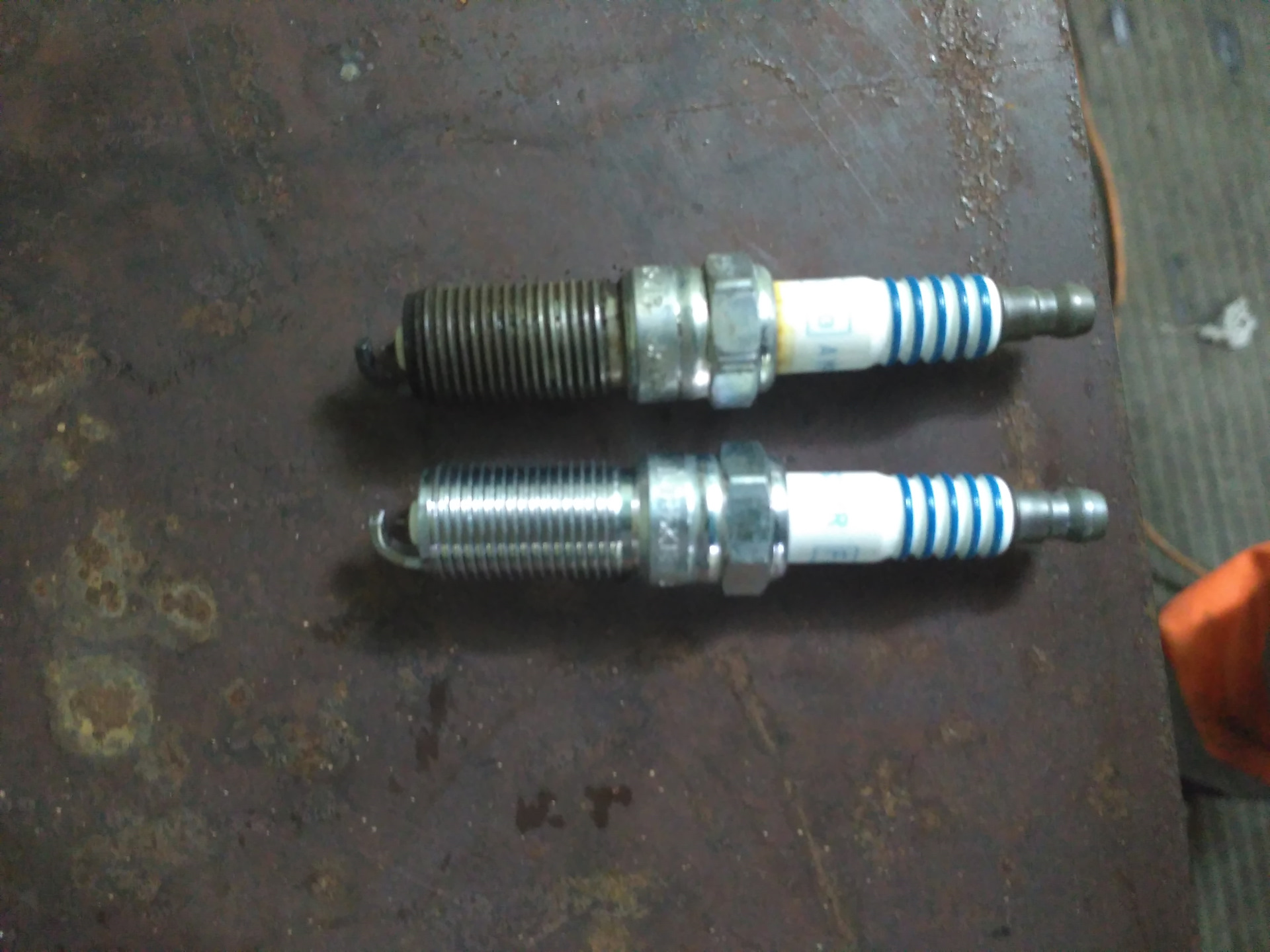 Замена прокладки КК, свечи, уплотнение(прокладка) клапана VTS — Ford ...