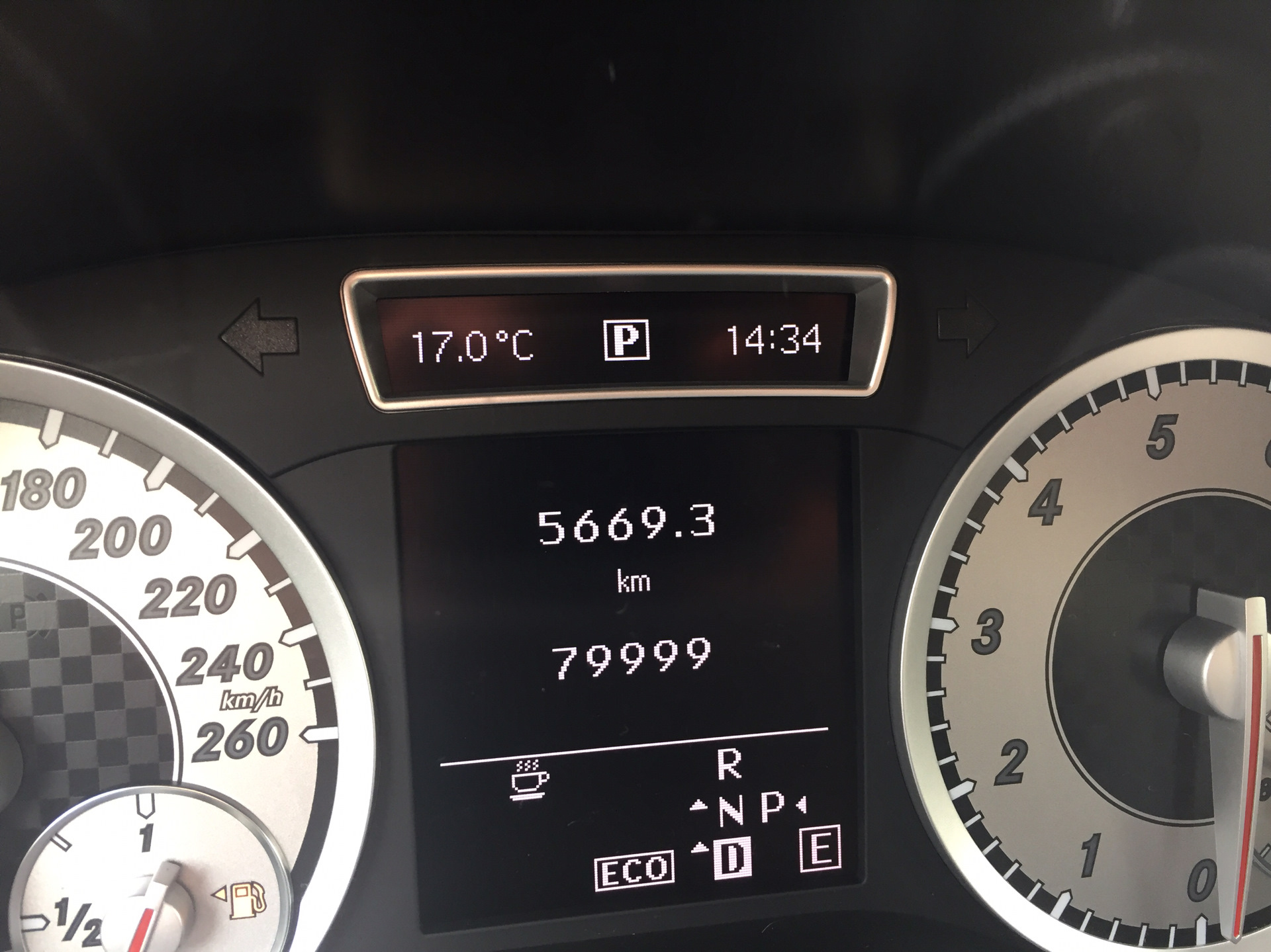 79999 км! — Mercedes-Benz A-Class (W176), 1,6 л, 2013 года | просто так ...