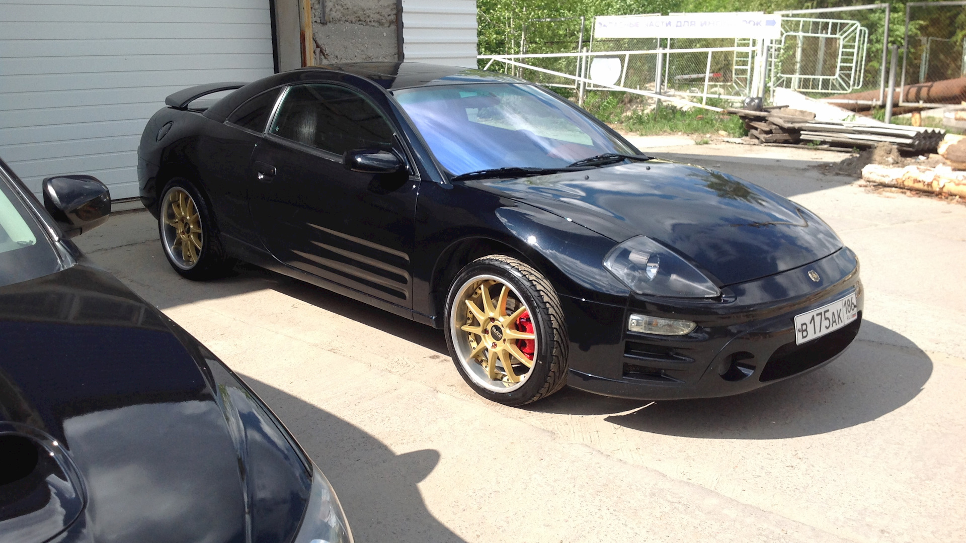 Mitsubishi Eclipse (3G) 2.4 бензиновый 2003 | On BL⚡️TZ wheels на DRIVE2