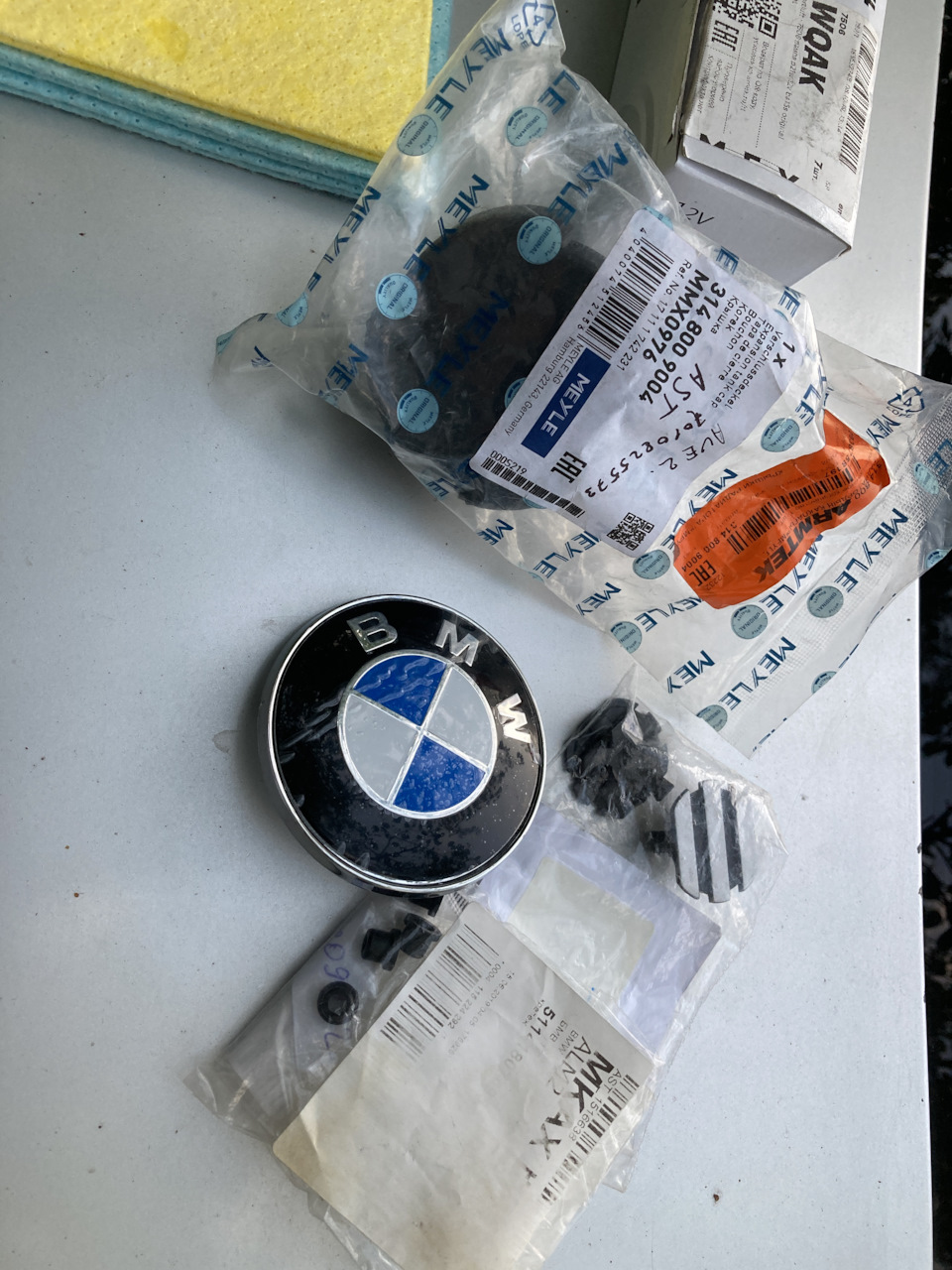 3148009004 Крышка, резервуар охлаждающей жидкости MEYLE | Запчасти на ...