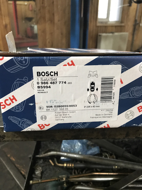 0986487774 Тормозные колодки барабанные BOSCH | Запчасти на DRIVE2