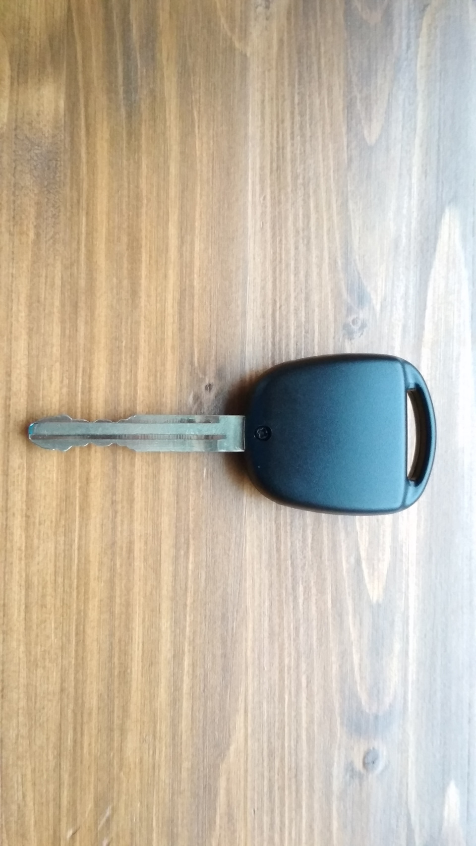 Заказал ключ с али. Родной не сломан, но затерт — Toyota Camry (XV30 ...