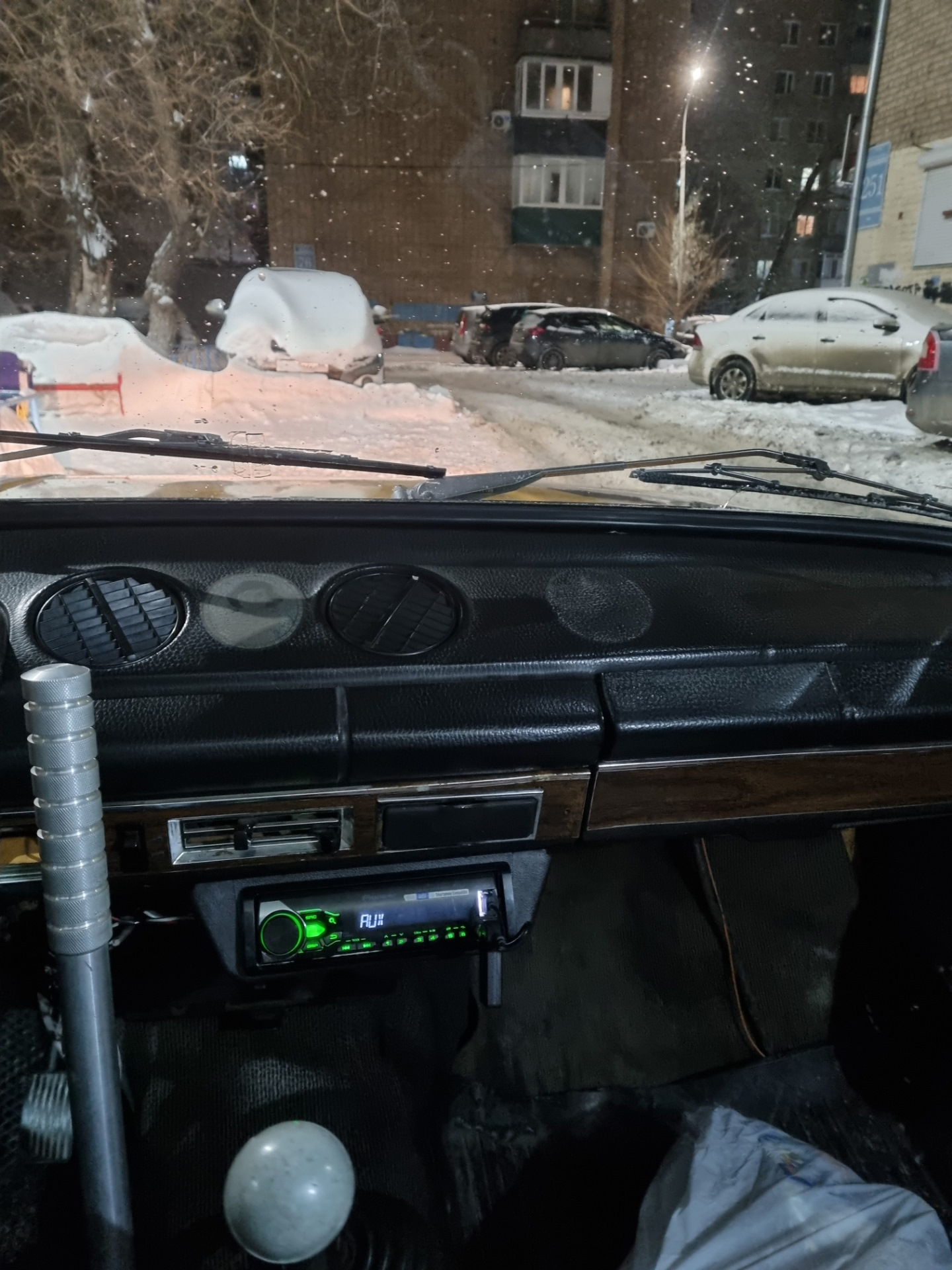 Магнитола в ваз 2101 — Lada 2101, 1,2 л, 1978 года | автозвук | DRIVE2