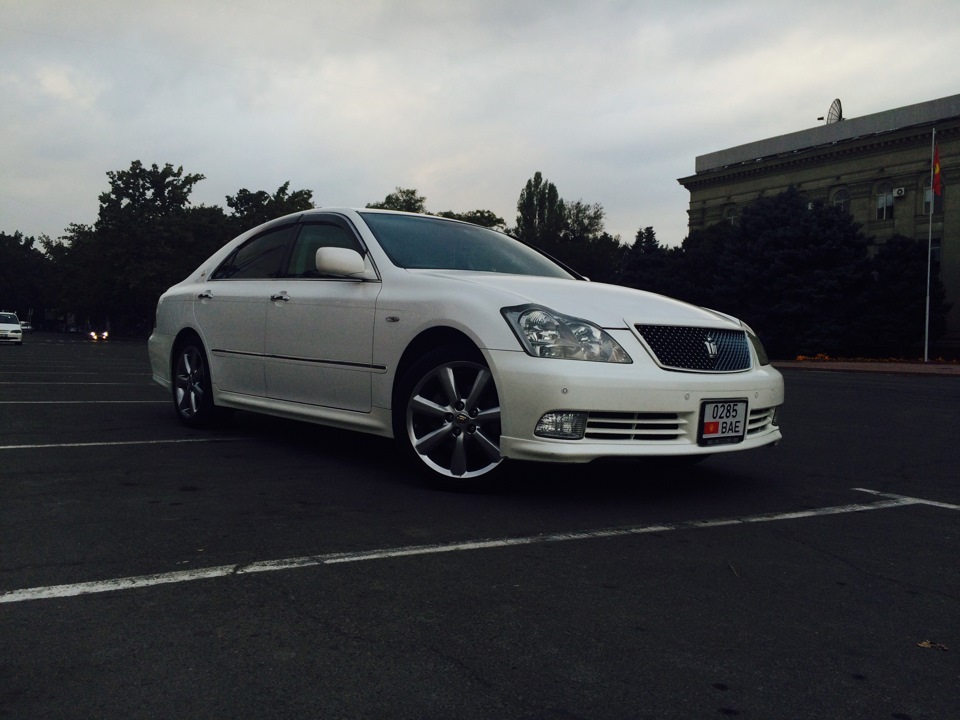 Фотки)) — Toyota Crown (S180), 3,5 л, 2005 года | фотография | DRIVE2