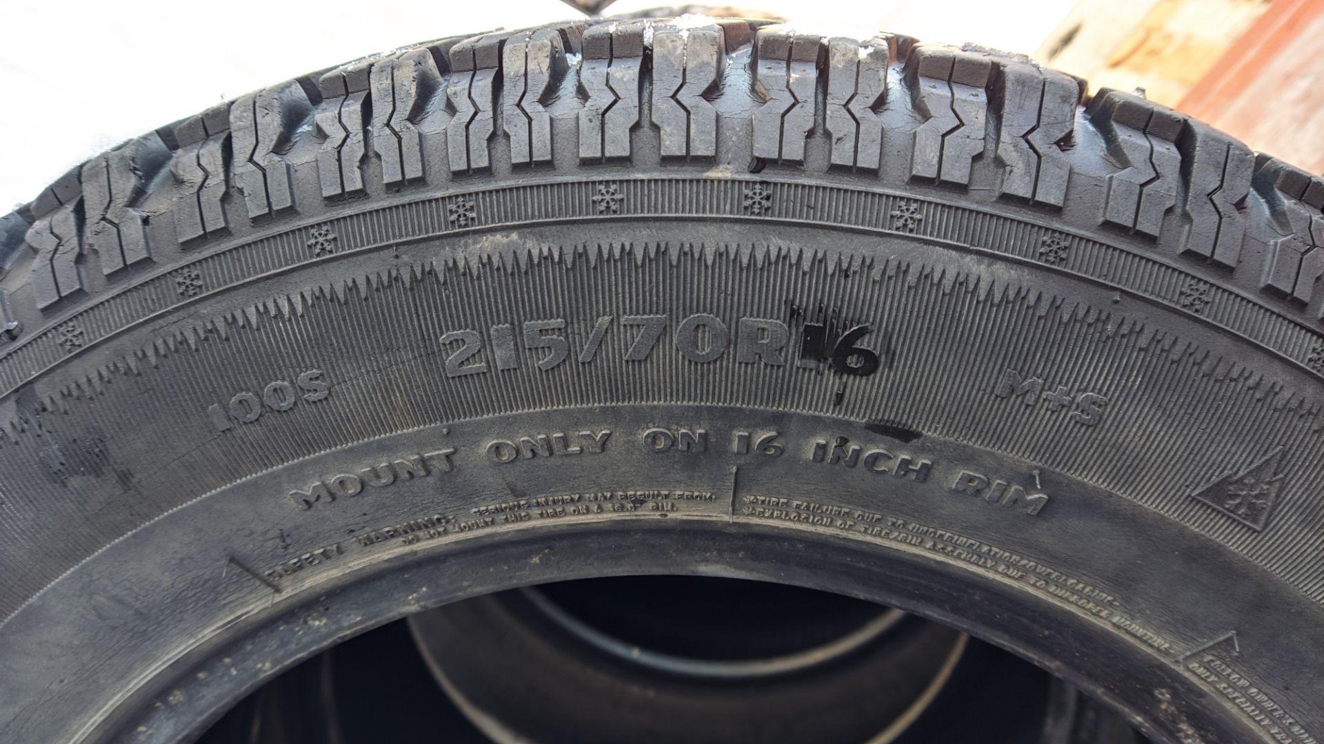 Зимние шины с шипами triangle icelynx ti501 215/70 16 — Toyota RAV4 (I ...