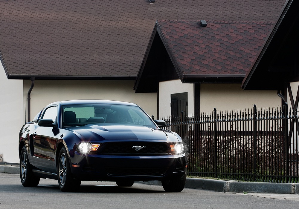 Первые снимки + ТТХ — Ford Mustang (5G), 3,7 л, 2011 года | покупка ...