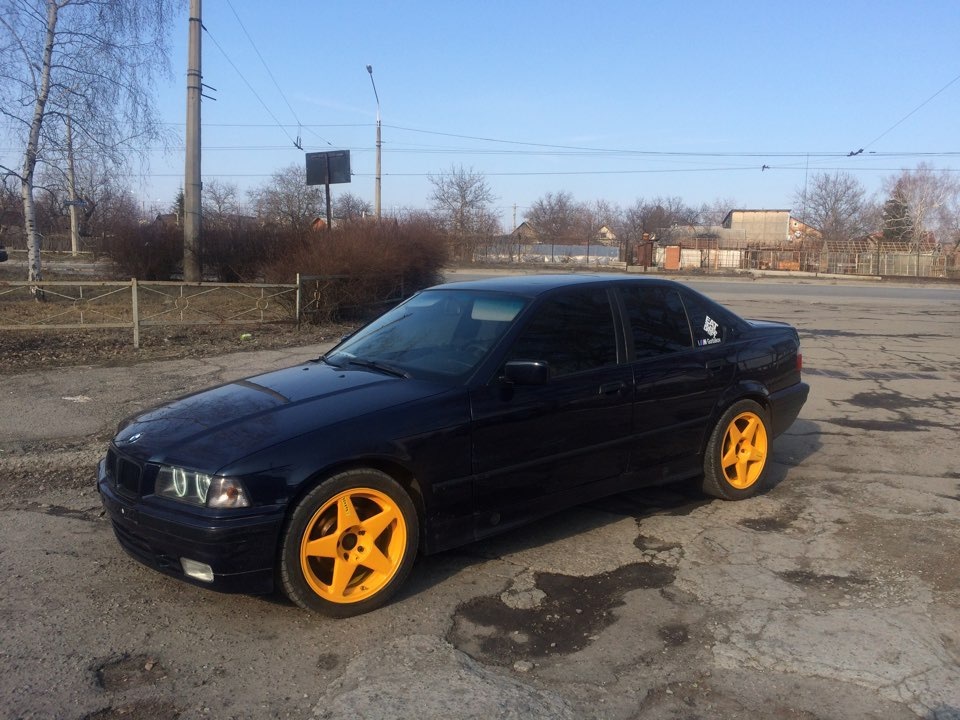 Весеннее обострение AZEV wheels — BMW 3 series (E36), 2,5 л, 1993 года ...