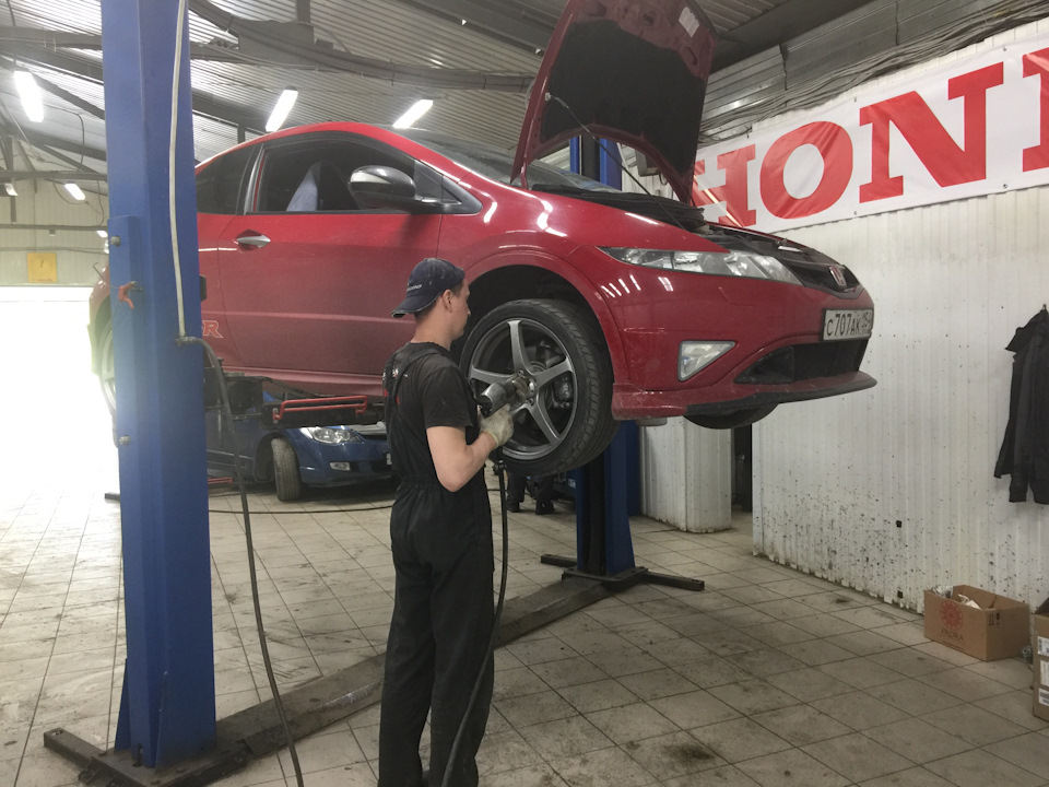 R16 vs R17 vs R18, внеплановое ТО и знакомство с дрифтом. — Honda Civic ...