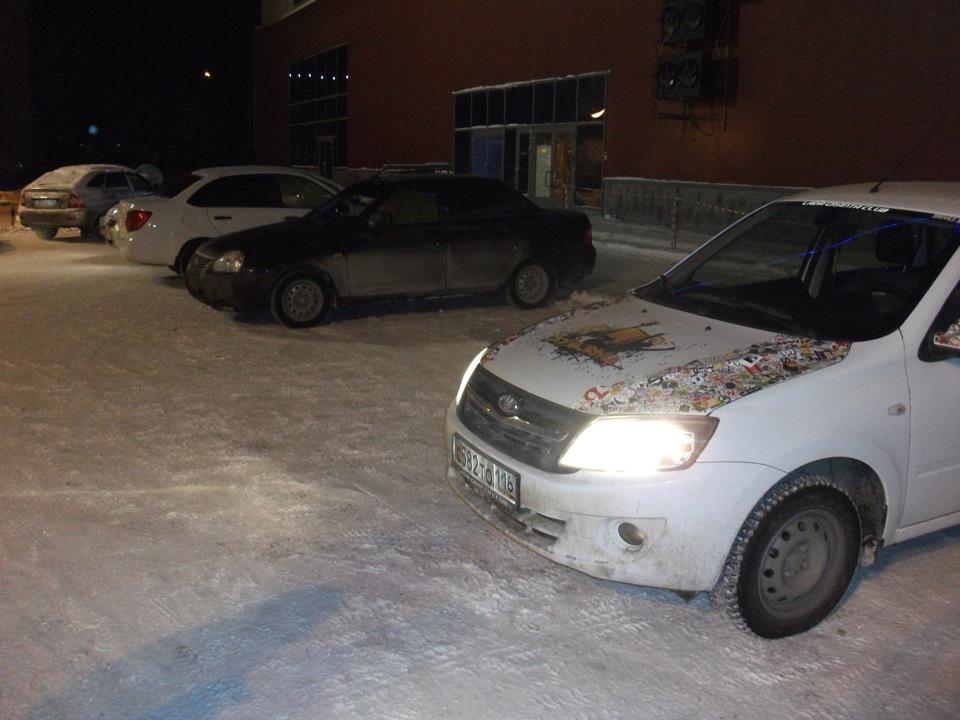 №33 В крайний раз увидел на одометре четырехзначное число — Lada Granta