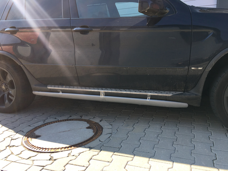 Performance пороги бмв х5 е53 крепление — BMW X5 (E53), 4,8 л, 2005 ...