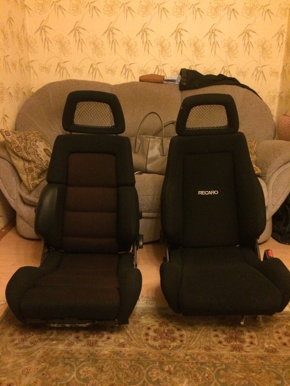 Новые сидения Recaro!old school! — Volkswagen Golf GTI Mk3, 2 л, 1995 ...