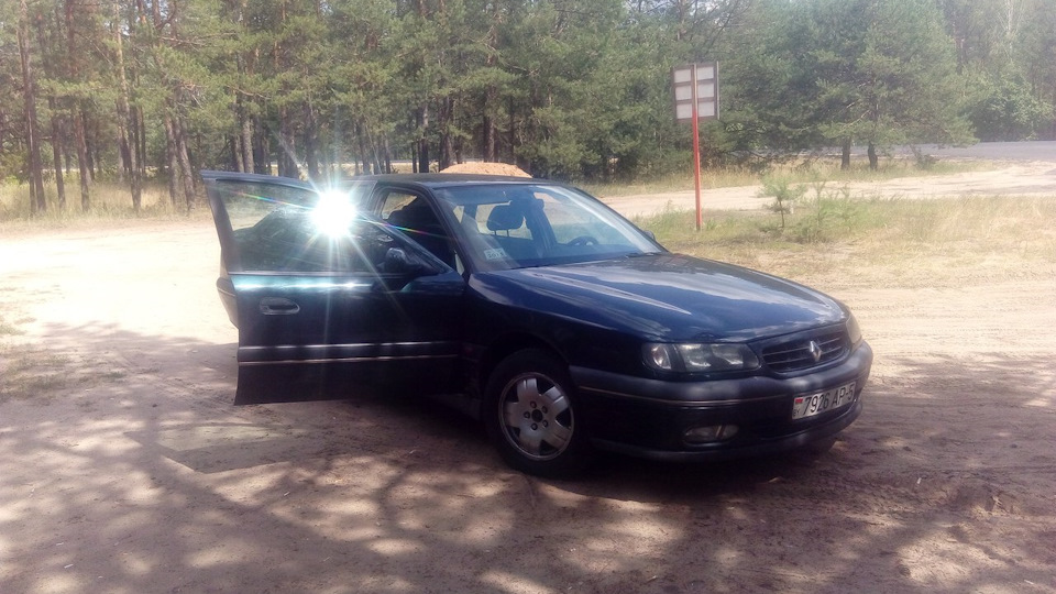 Пыльники и отбойники задних амортизаторов? — Renault Safrane, 2 л, 1998 ...