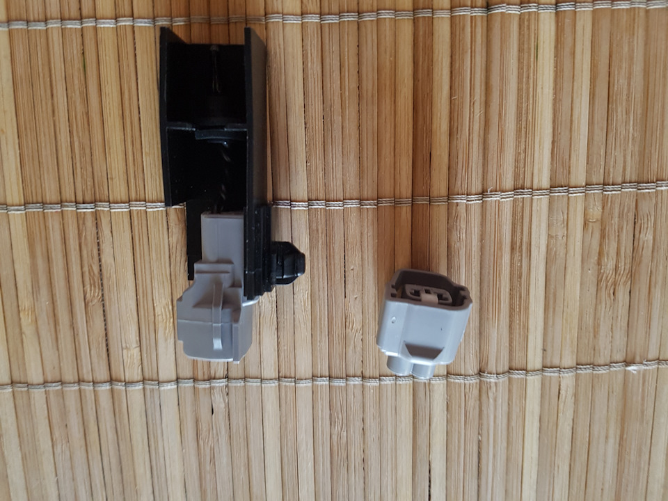 температура за бортом — Toyota Land Cruiser 80, 4,7 л, 1997 года ...