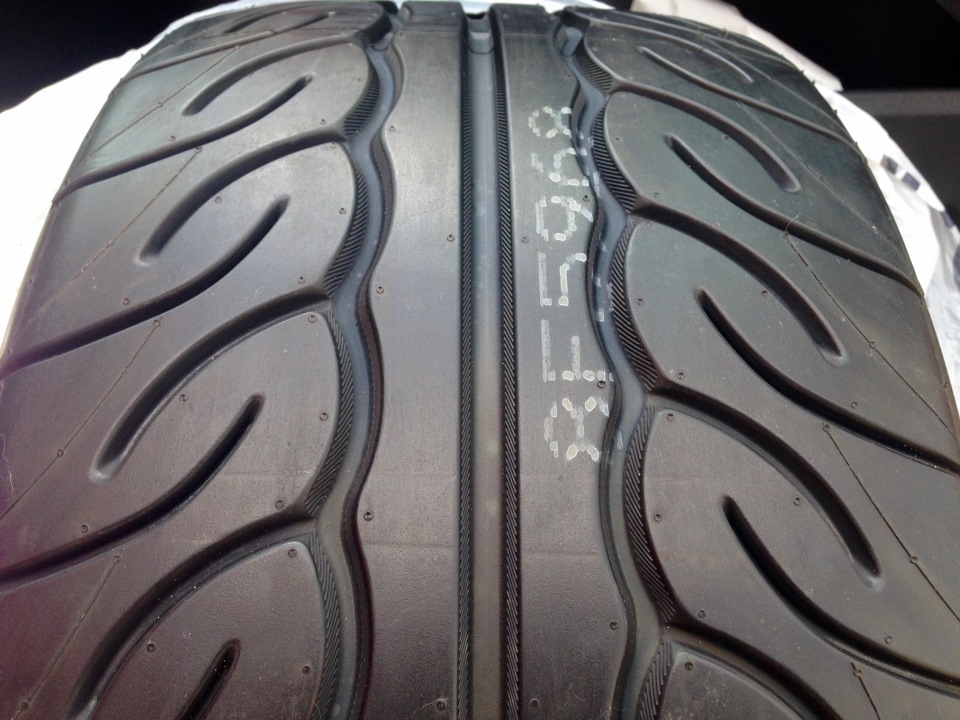 Yokohama ADVAN AD08 235-35/19 — Audi RS3 (8VA), 2,5 л., 2015 года ...