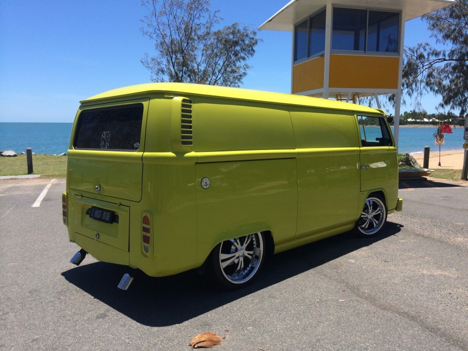 VW Transporter T2b 1977 V8 POWERED от SHANE JACKSONS — «Стайлинг» на DRIVE2