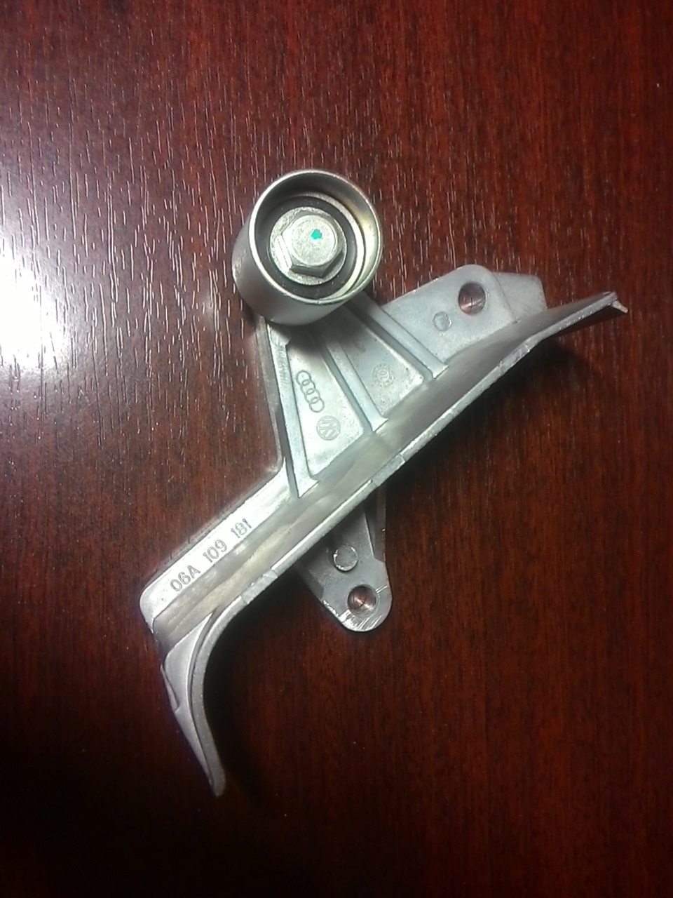 06A109181 Ролик натяжной ремня ГРМ VAG | Запчасти на DRIVE2