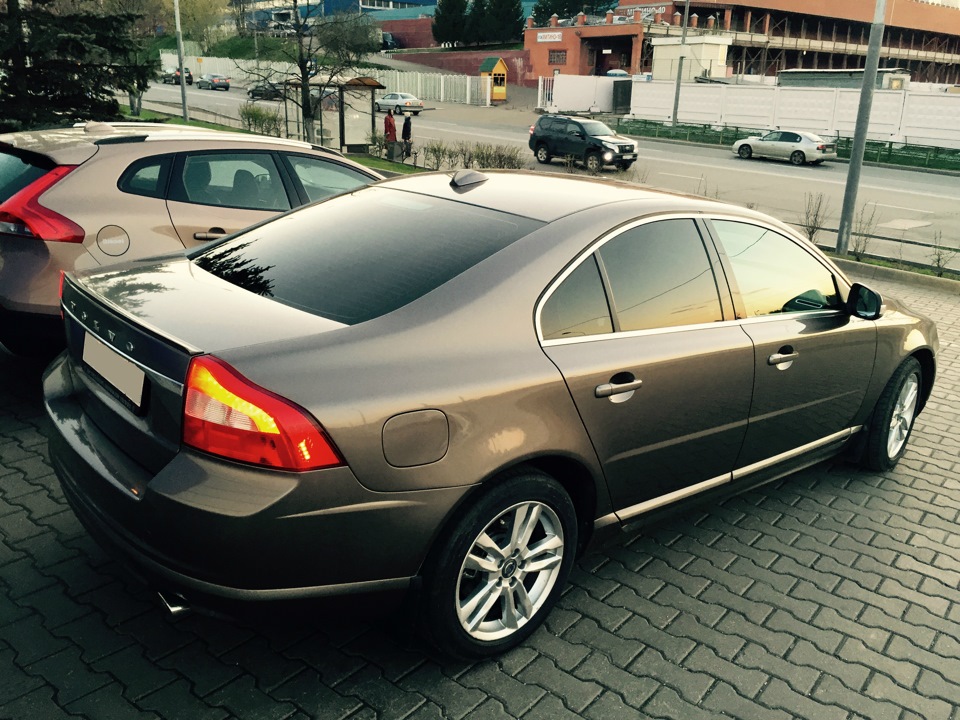 Lip spoiler — Volvo S80 (2G), 2,5 л, 2008 года | стайлинг | DRIVE2