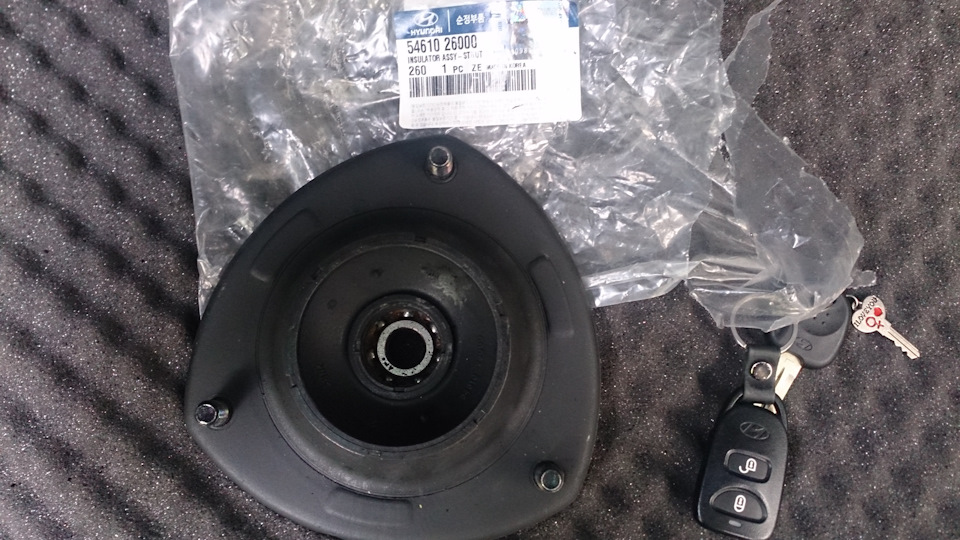 Замена правой опоры — Hyundai Tucson (JM), 2 л, 2008 года | своими ...