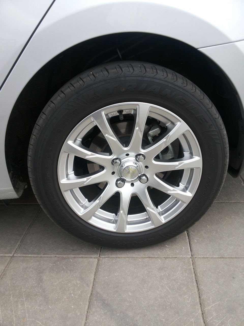 Новые тапки на лето) — Hyundai Accent (4G), 1,6 л, 2013 года | колёсные ...