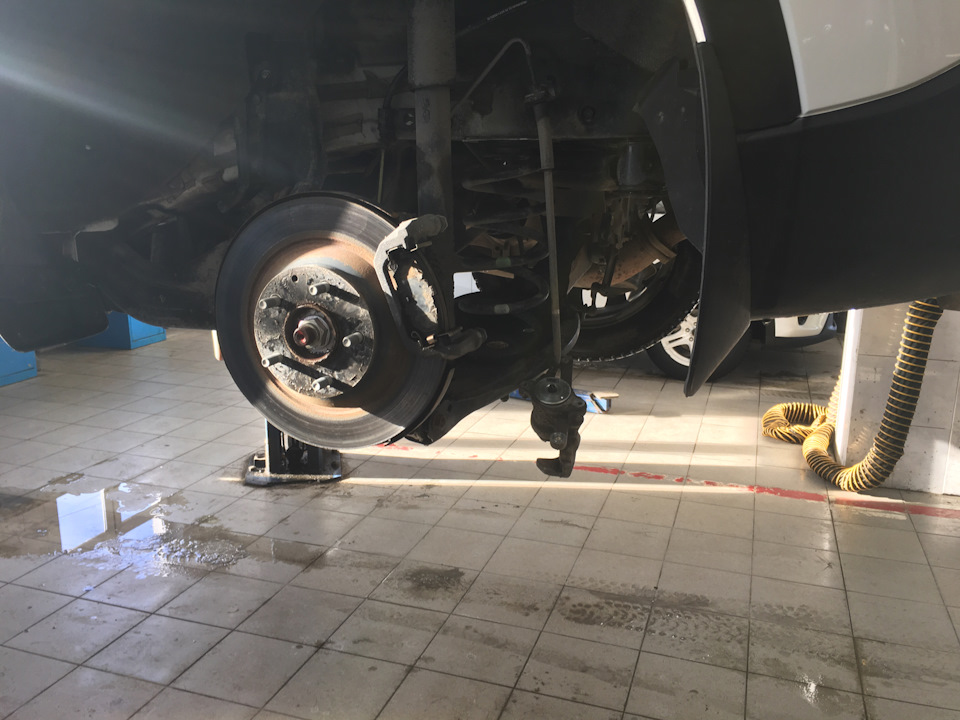 Замена суппорта по гарантии — Mazda CX-5 (1G), 2,5 л, 2016 года ...