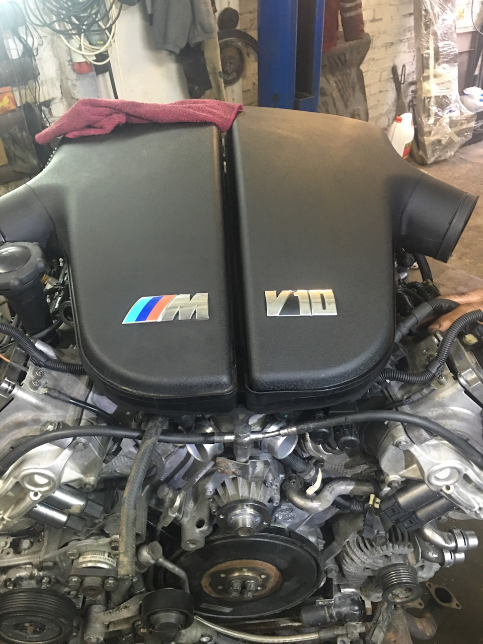 S85b50 — BMW M5 (E60), 5 л., 2008 года | поломка | DRIVE2