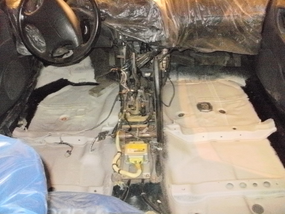 Строится понемногу и салон=)) — Mitsubishi Eclipse (2G), 2 л, 1997 года ...