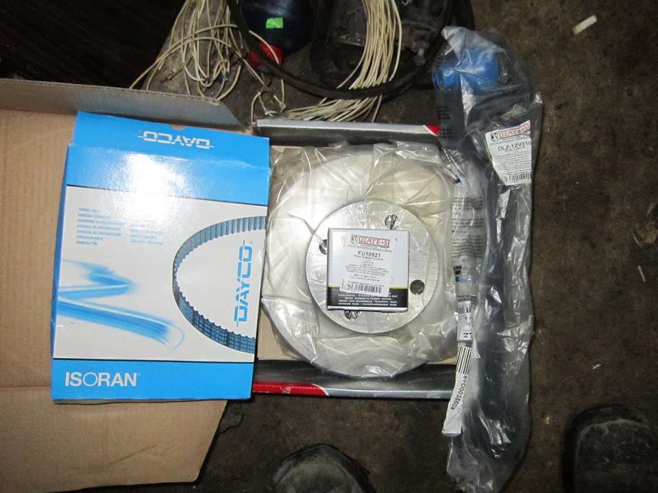 ГрМ и не только — Audi 100 (C3), 2,3 л, 1990 года | плановое ТО | DRIVE2