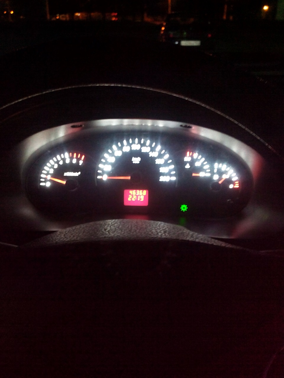 Продаю — Lada Приора хэтчбек, 1,6 л, 2011 года | продажа машины | DRIVE2