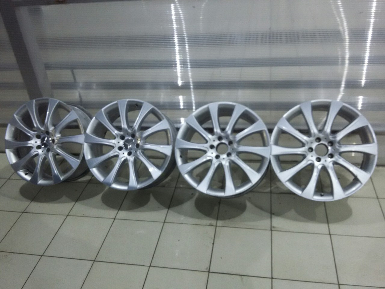 Продаются диски R20 от w221 — Mercedes-Benz S-Class (W140), 3,2 л, 1992 ...