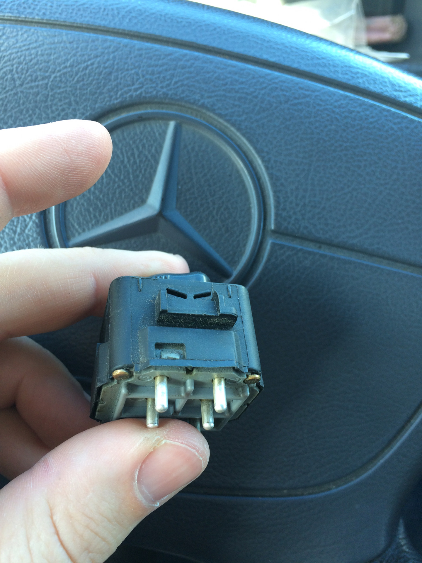 Кнопка регулировки зеркал — Mercedes-Benz V-Class (W638), 2,3 л, 1998 ...