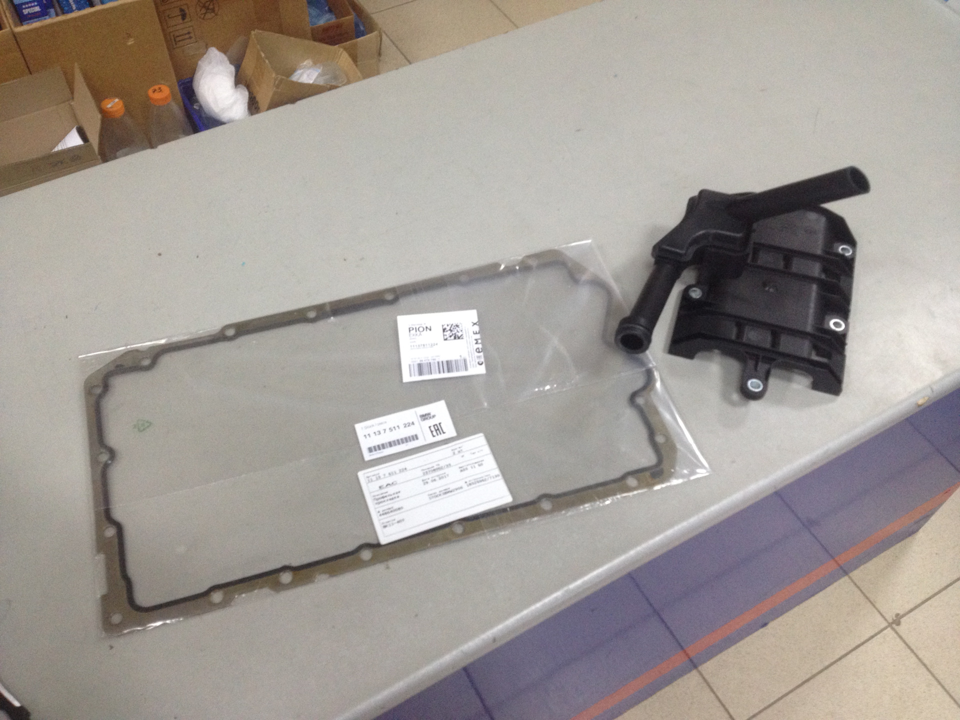 Замена маслоприемника — BMW 1 series (E81/E87), 1,6 л, 2011 года ...