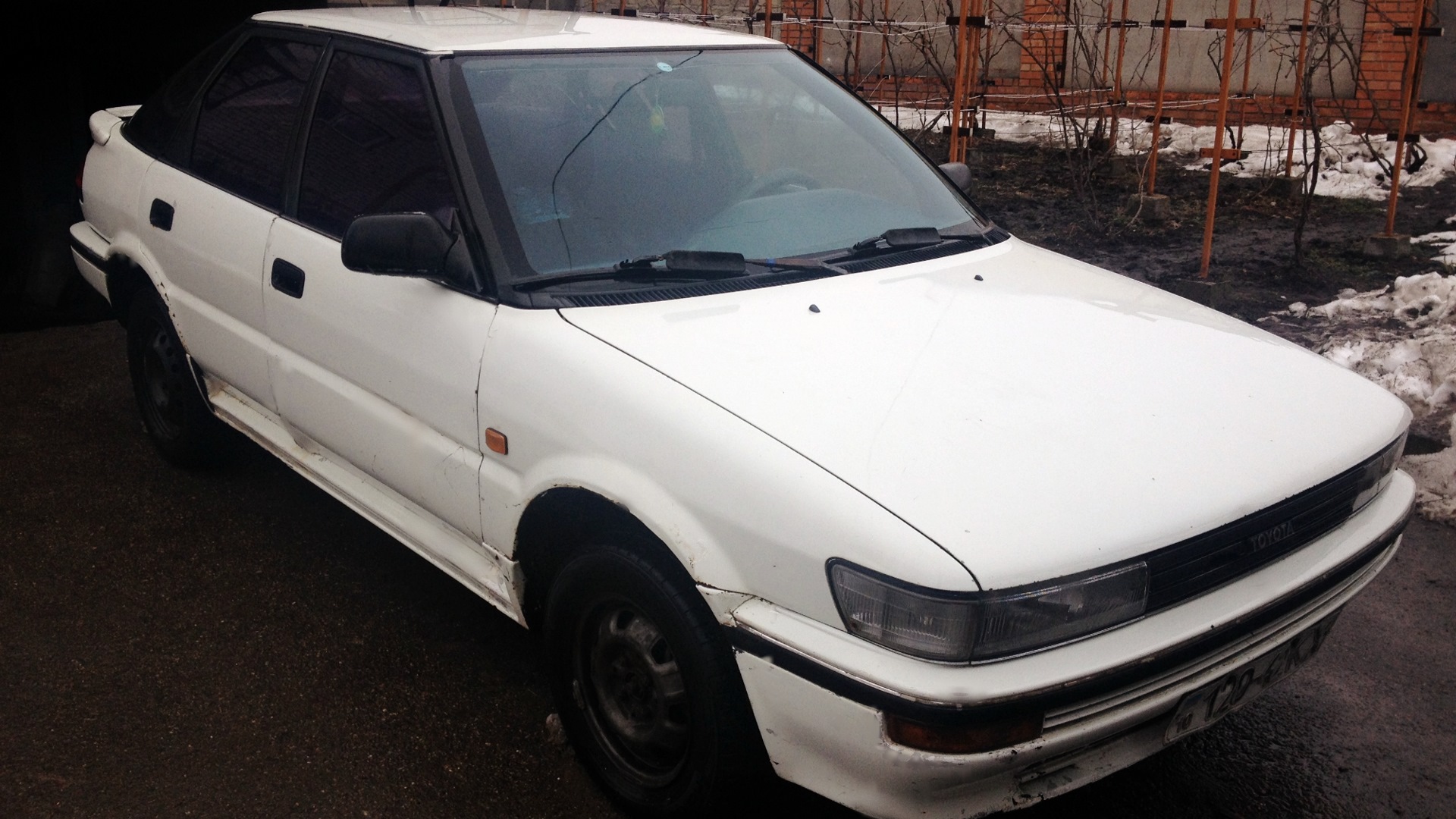 Toyota Corolla (90) 1.6 бензиновый 1988 | AE92 Liftback на DRIVE2