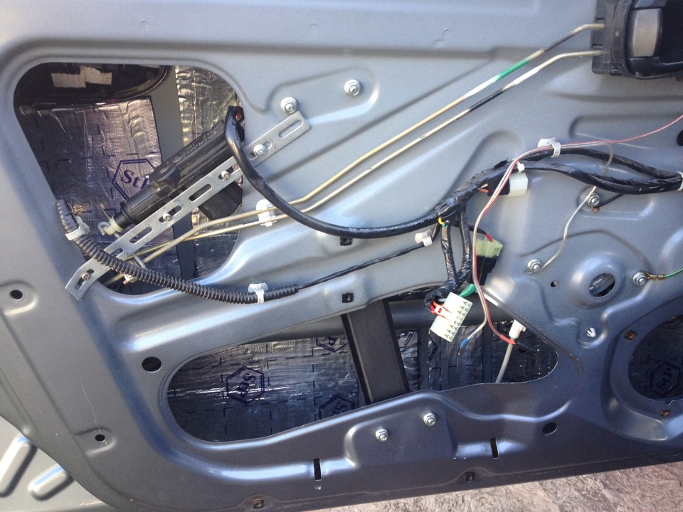 Обезшумка передних дверей — ЗАЗ Chance, 1,3 л, 2010 года | автозвук ...